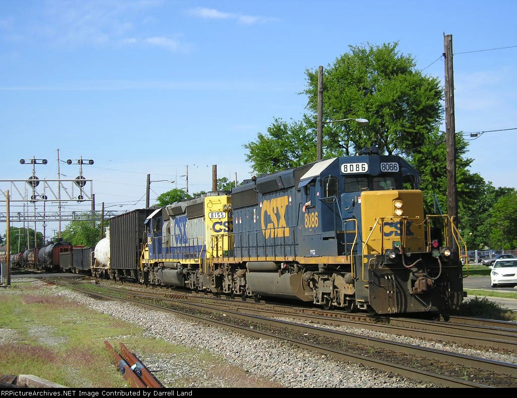 CSXT 8086 On CSX Q 339 Southbound